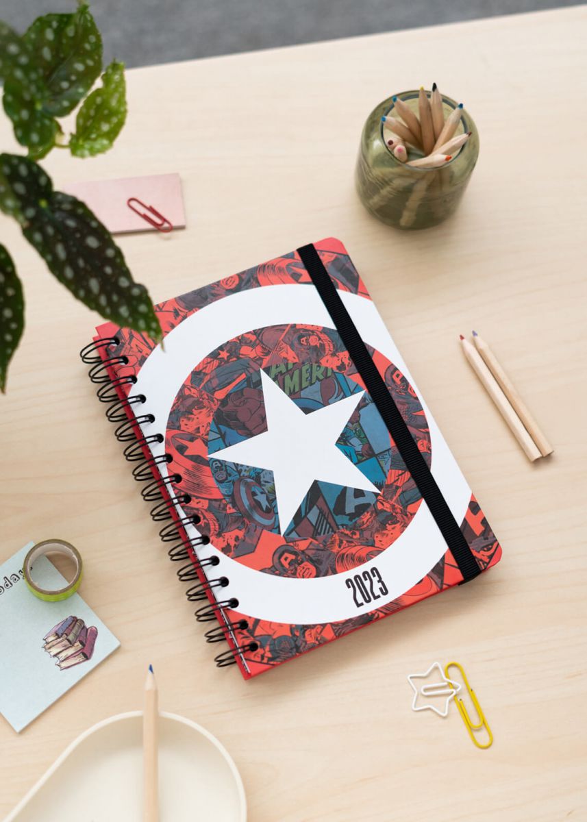 Marvel Kapitan Ameryka Logo - dziennik A5 kalendarz 2023